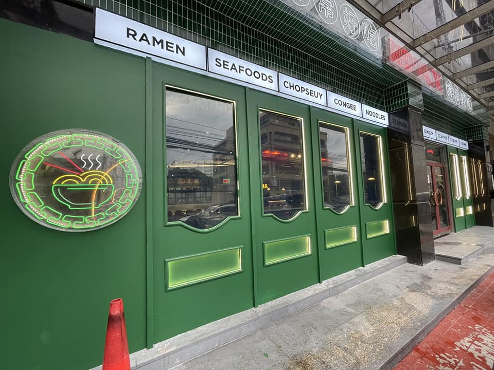 Red Wok Restaurant – Xenolith