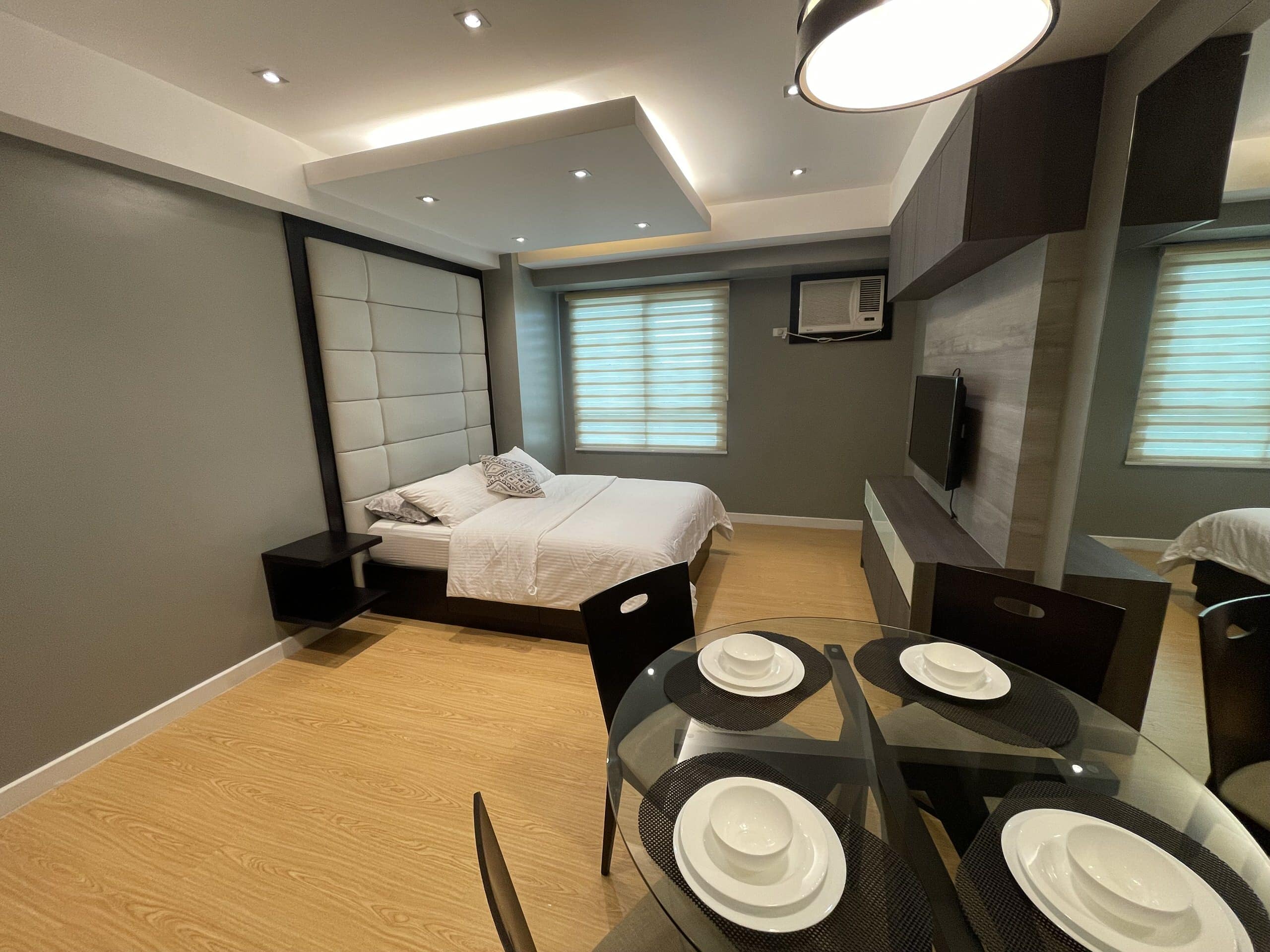 Sy Residence – The Grove – Xenolith