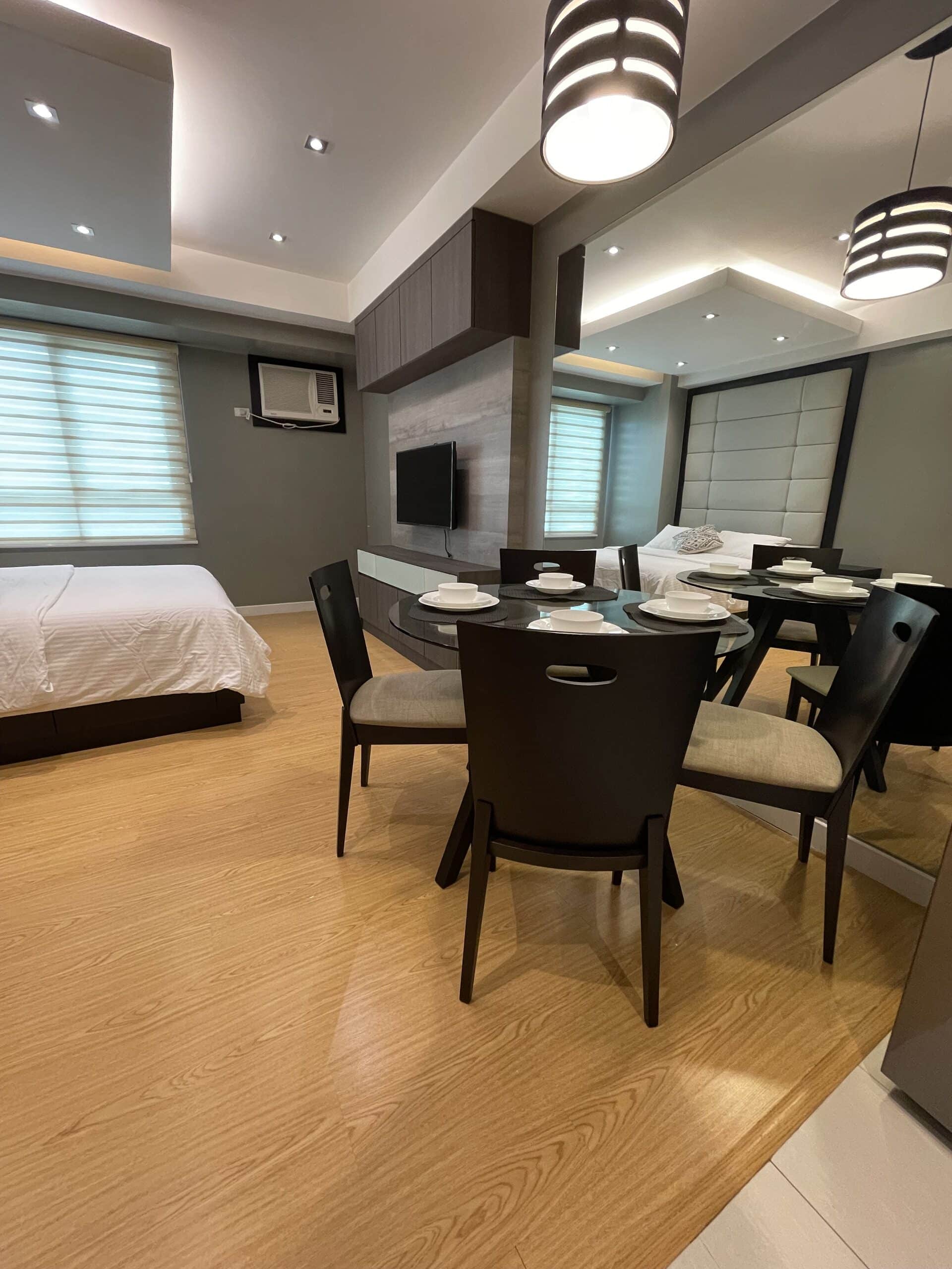 Sy Residence – The Grove – Xenolith