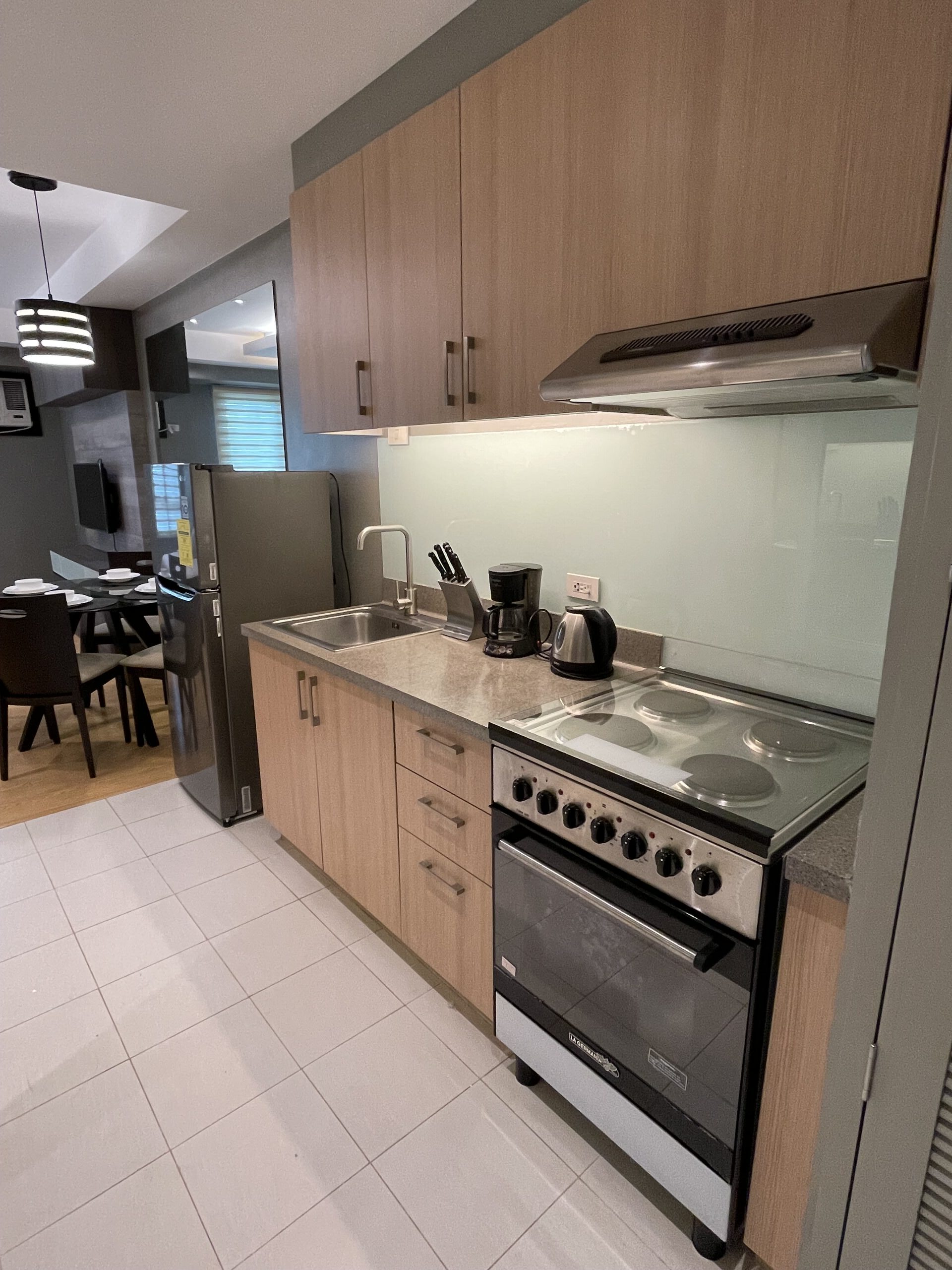 Sy Residence – The Grove – Xenolith